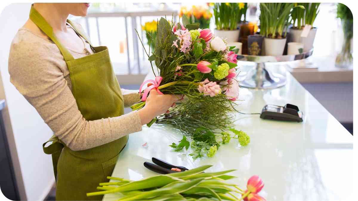 What Are the Names of Cone-Shaped Flowers? | Unified Yard